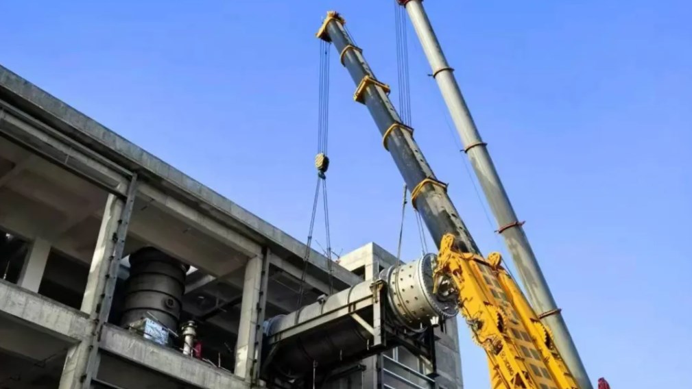 曙光绿华BDO、PBAT项目6500二系列PTA反应釜设备吊装就位-大厂动态|Chatplas|塑料在线