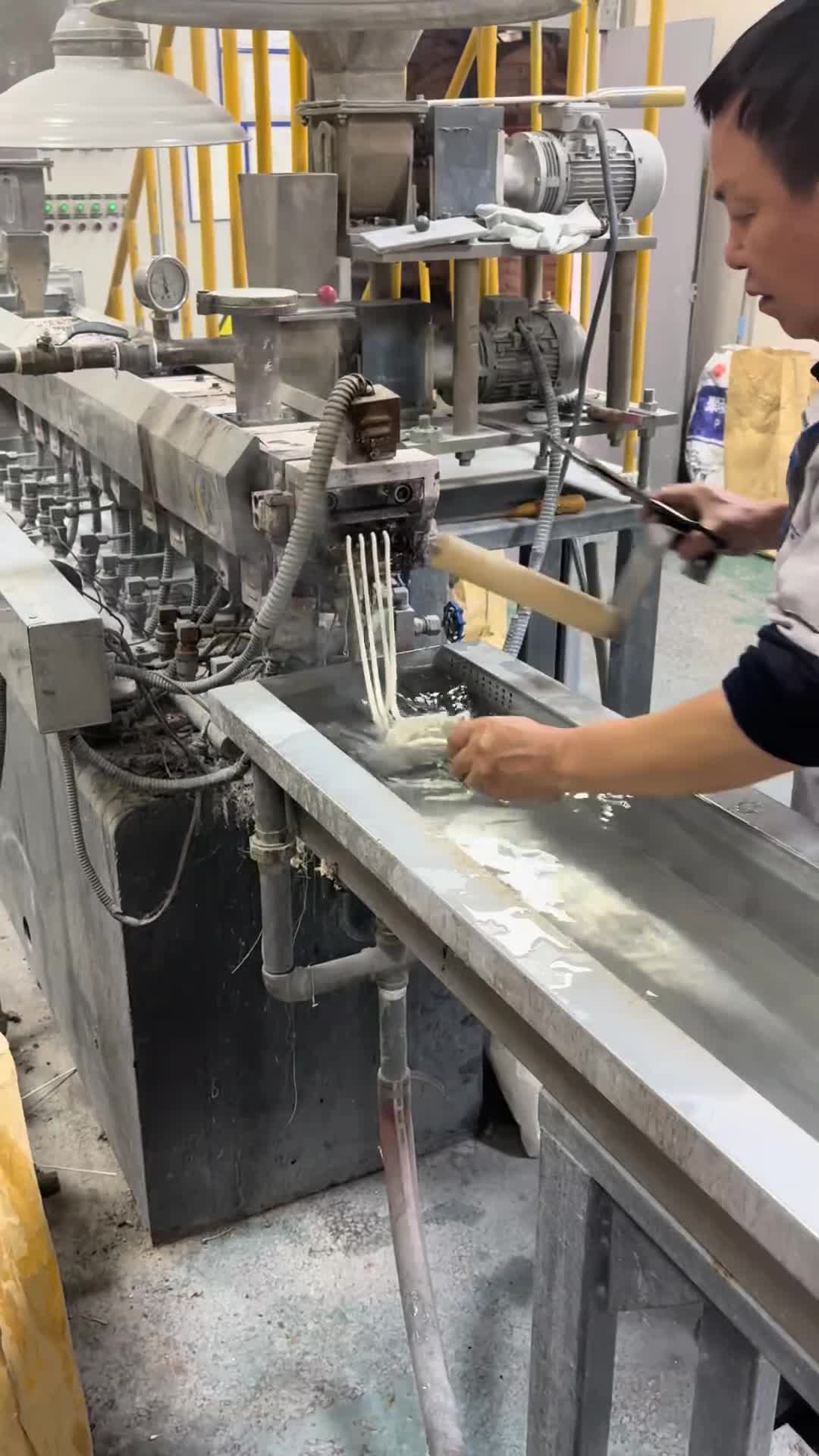 今日研发ABS阻燃产品，阻燃味太大了-塑料视频在线看|Chatplas