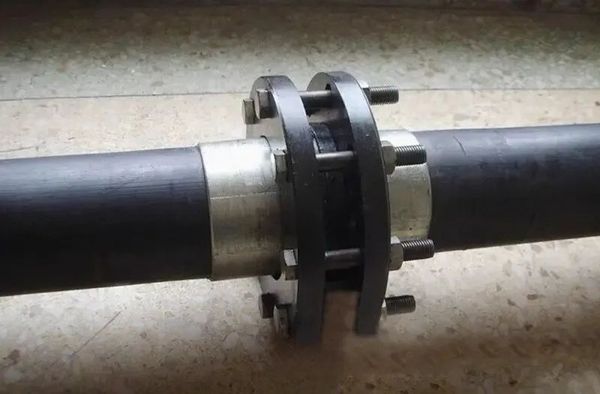 PE管破裂抢修实战讨论：哪种方法更靠谱？-材料干货|Chatplas|塑料在线