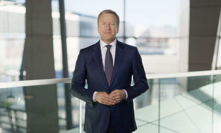 宝马CEO合同将于明年到期，不再续约-行业前沿|Chatplas|塑料在线