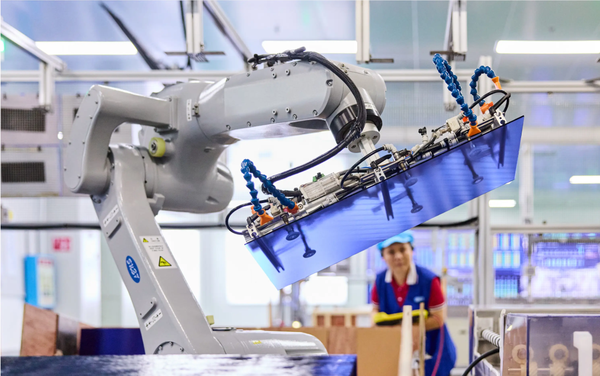 蓝思科技拟赴港上市！加速全球化布局-大厂动态|Chatplas|塑料在线